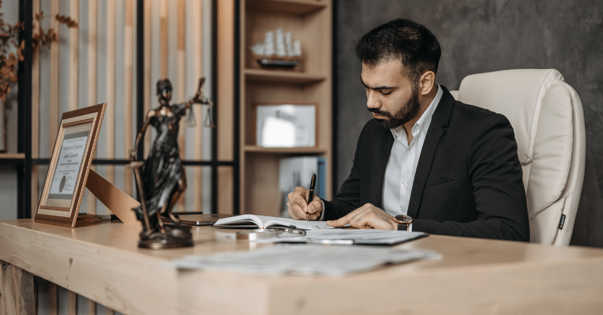 How to Become an Environmental Lawyer | PracticePanther